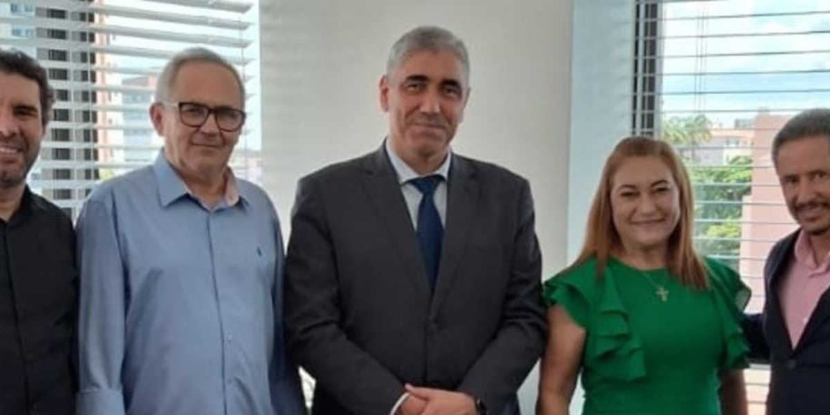 Faculdade INBEC recebe Prof. Humberto Varum, da Universidade do Porto ...